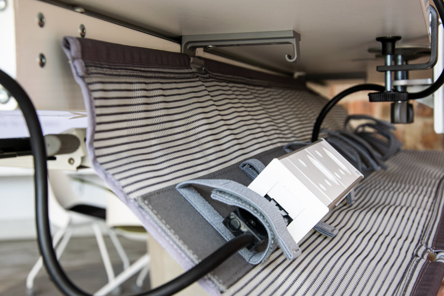 Grid Power - Single & Dual Power Circuits | Ergolab Accessories