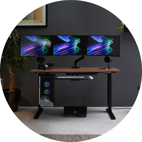 Ergonomic Gaming Setups | Humanscale Furniture | Ergolab